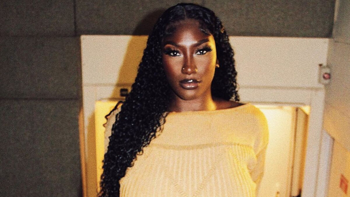 Une vidéo intime d'Aya Nakamura diffusée ? Menacée, la chanteuse porte plainte