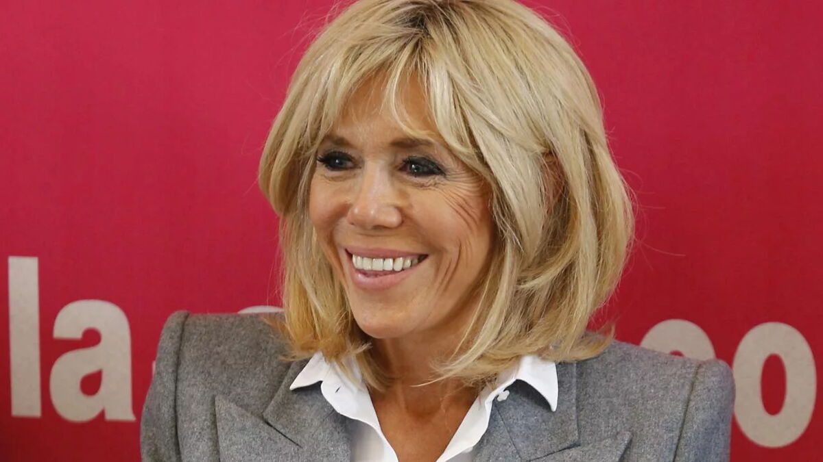 Brigitte Macron lance la tendance de la rentrée avec sa nouvelle coiffure