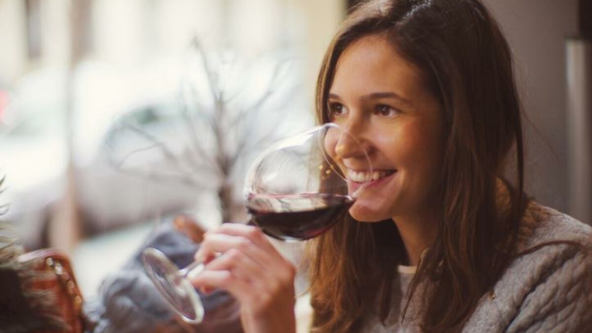 Quest Ce Que Le Wine Glass Challenge Ce Défi Qui Fait Fureur Sur Tiktok