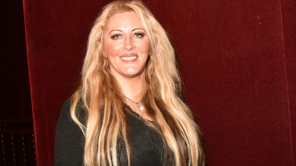 Loana : hospitalisée, l’ex-star de télé-réalité risque l’amputation