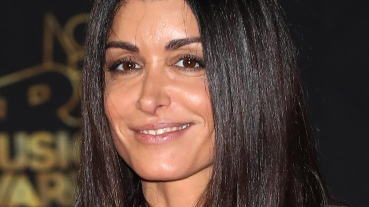 Jenifer : le prix exorbitant de la tenue qu'elle portait pour son ...