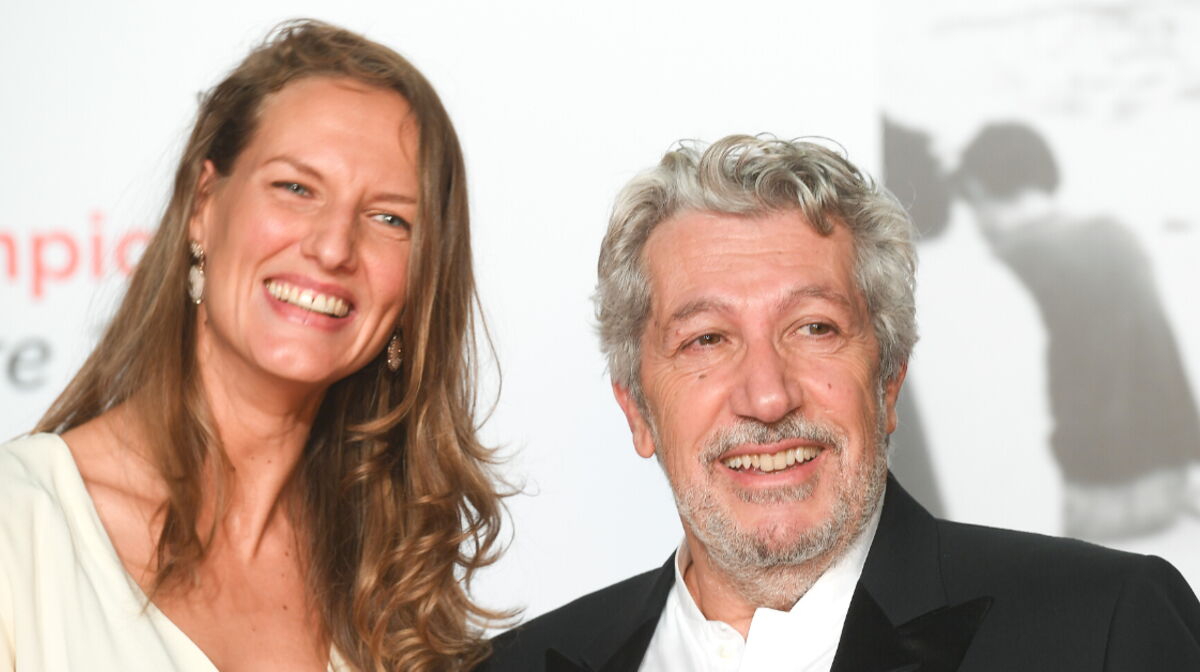 Qui est Tiara Comte, la compagne d'Alain Chabat