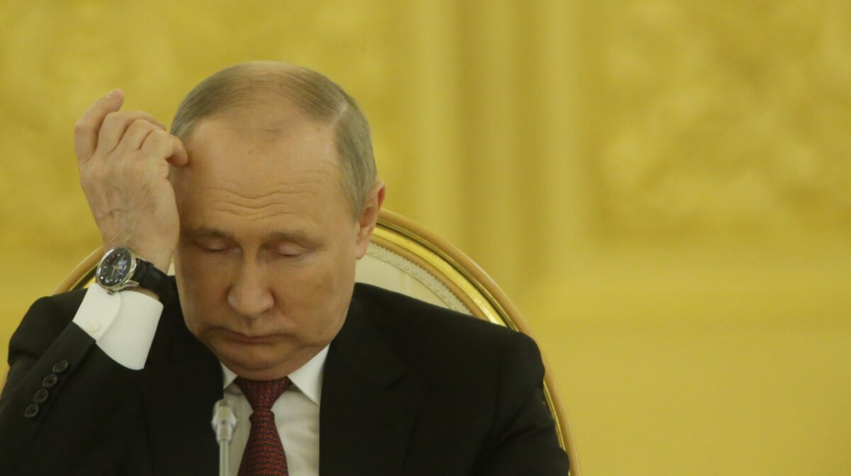 Vladimir Poutine Atteint Dun Cancer Il Aurait été Opéré En Urgence