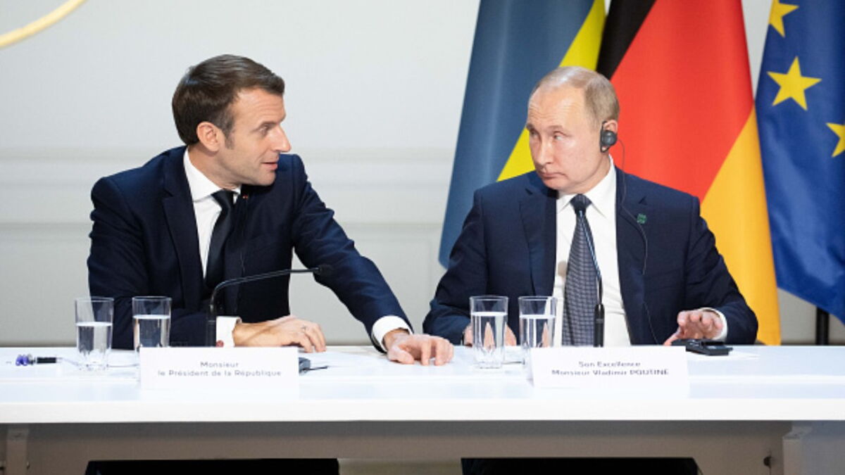 Poutine malade ? Le président russe a imposé un protocole strict à Macron
