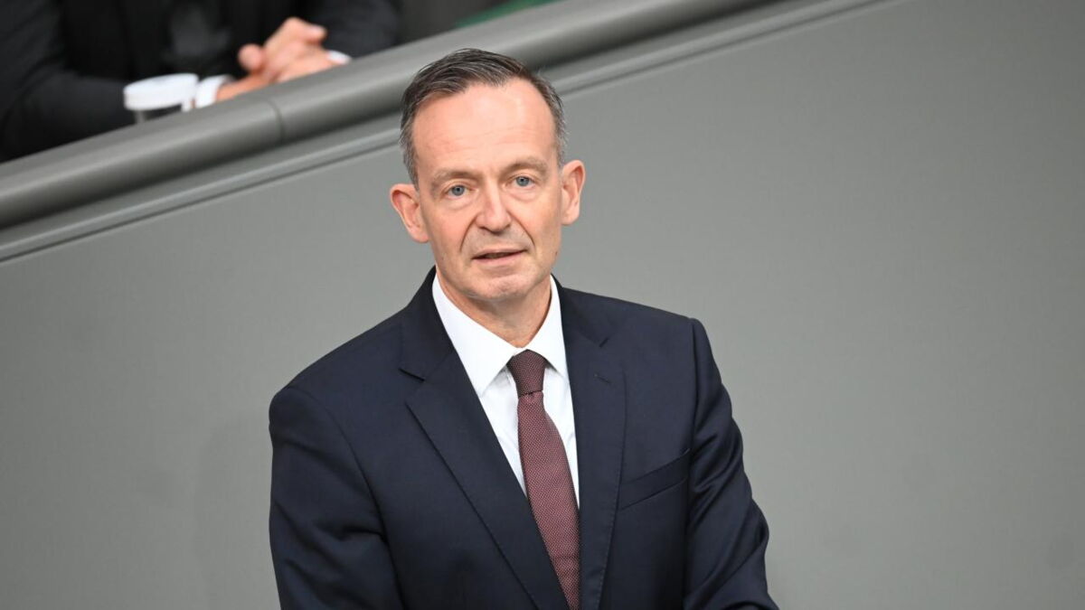 Nach Ampel-Bruch: Volker Wissing (FDP) tritt aus Partei aus, bleibt aber Verkehrsminister