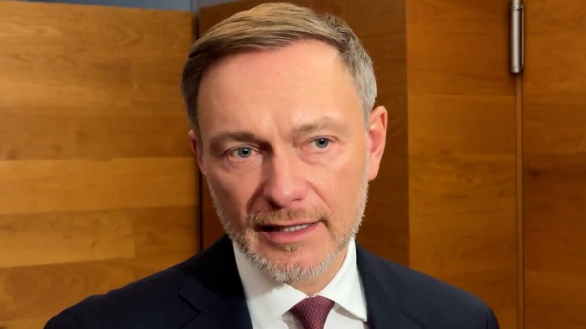 Kurz vor TV-"Quadrell": Lindner teilt im "Kreuzverhör" noch mal gegen ...