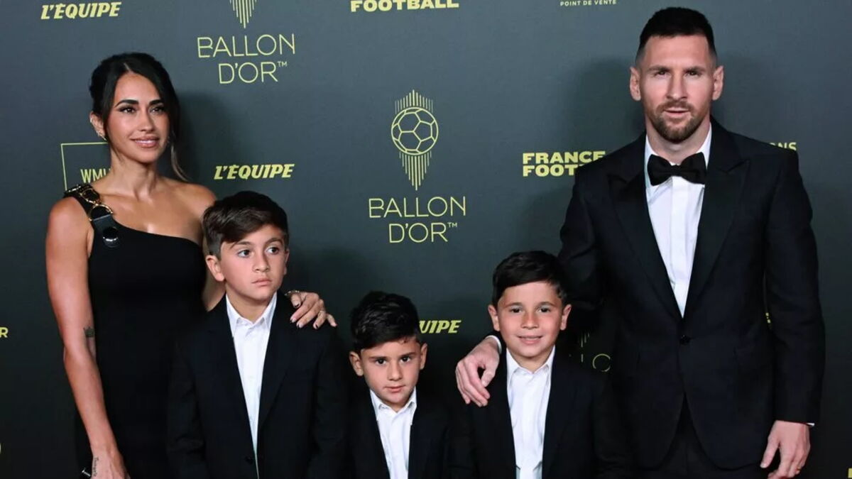 Lionel Messi: Mit der Familie zur Preisverleihung in Paris