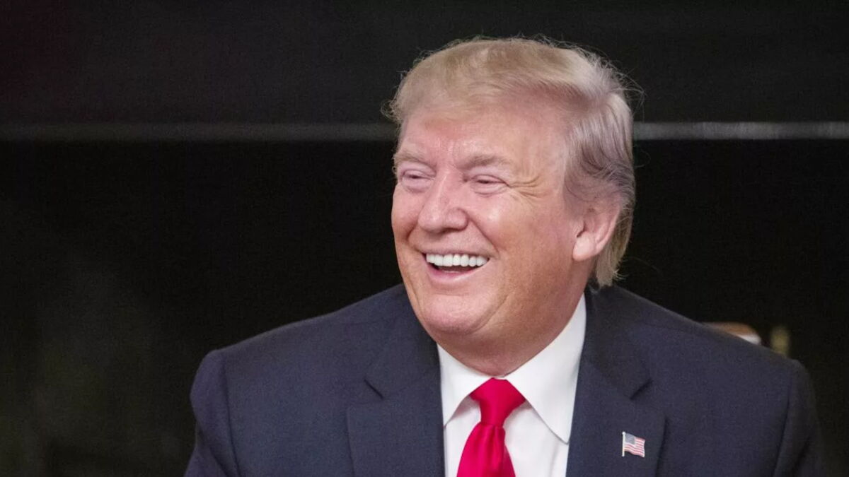 Donald Trump beabsichtigt, Wahlkampfspenden für Anwaltskosten umzuleiten