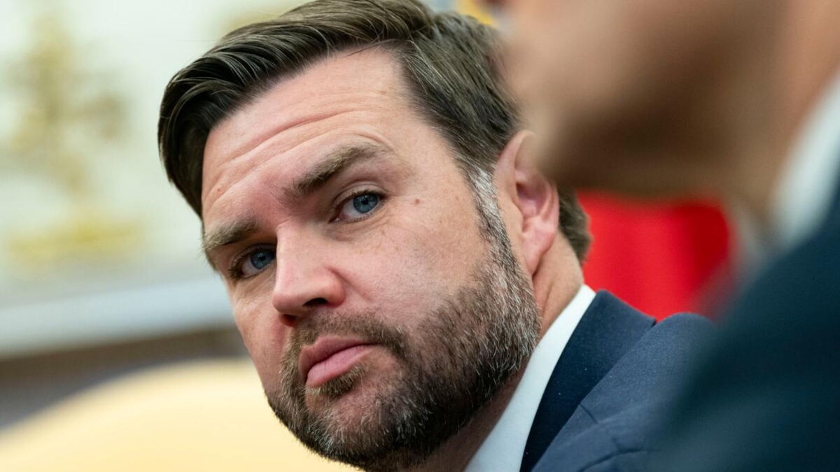 Cousin von J.D. Vance kämpfte in der Ukraine und kritisiert US ...