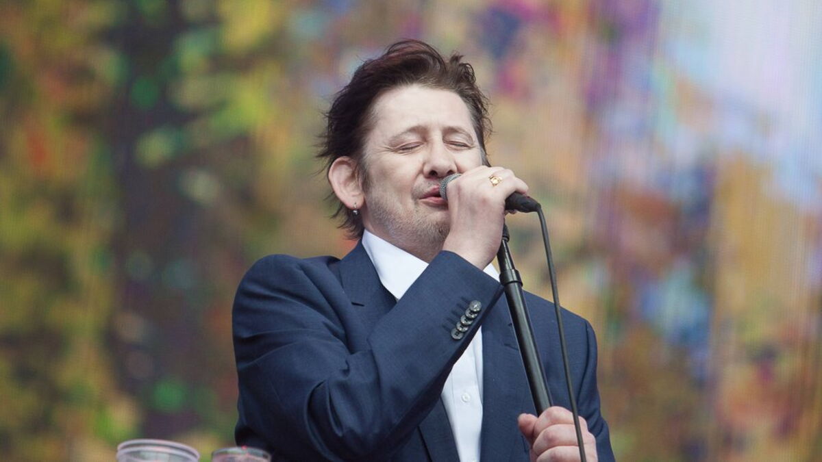 Dublin sagt "Goodbye": Tausende Fans bei Trauerzug für Shane MacGowan
