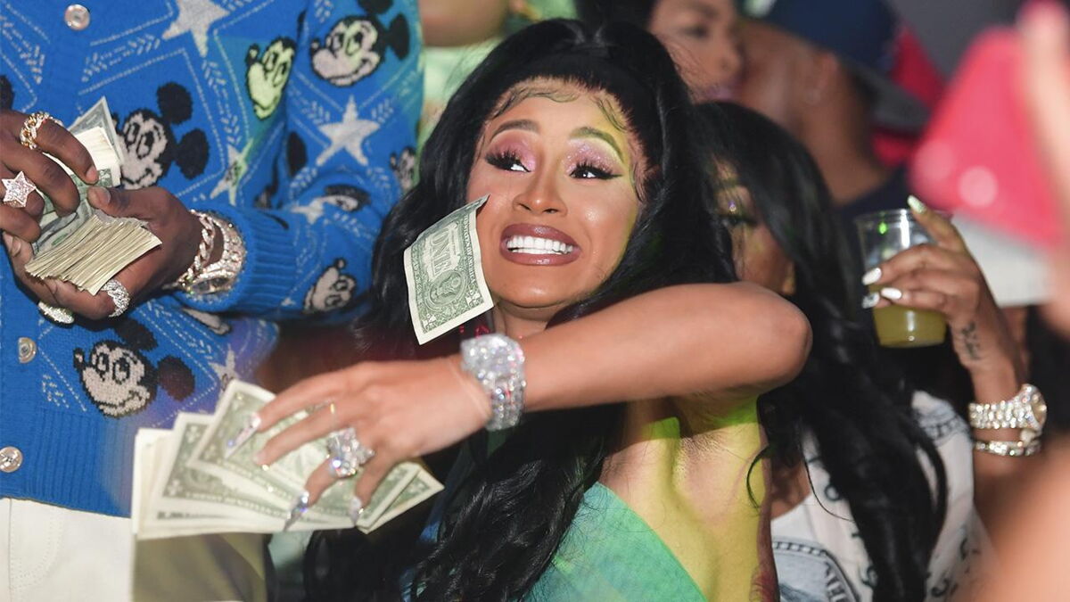 Cardi B genießt ihr Single-Leben