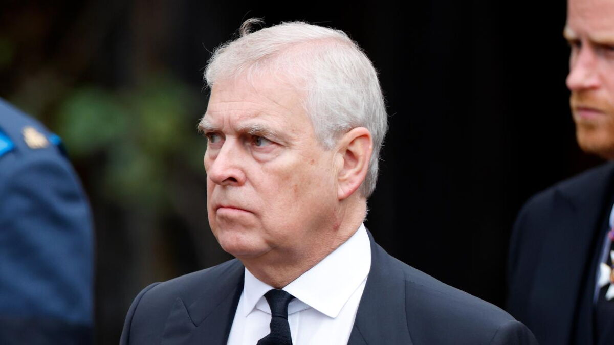 Prinz Andrew soll Umzug in den Nahen Osten planen, wo er "wie ein König ...