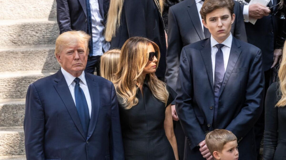 Spricht Donald Trumps Sohn Barron immer noch mit "starkem slowenischen ...