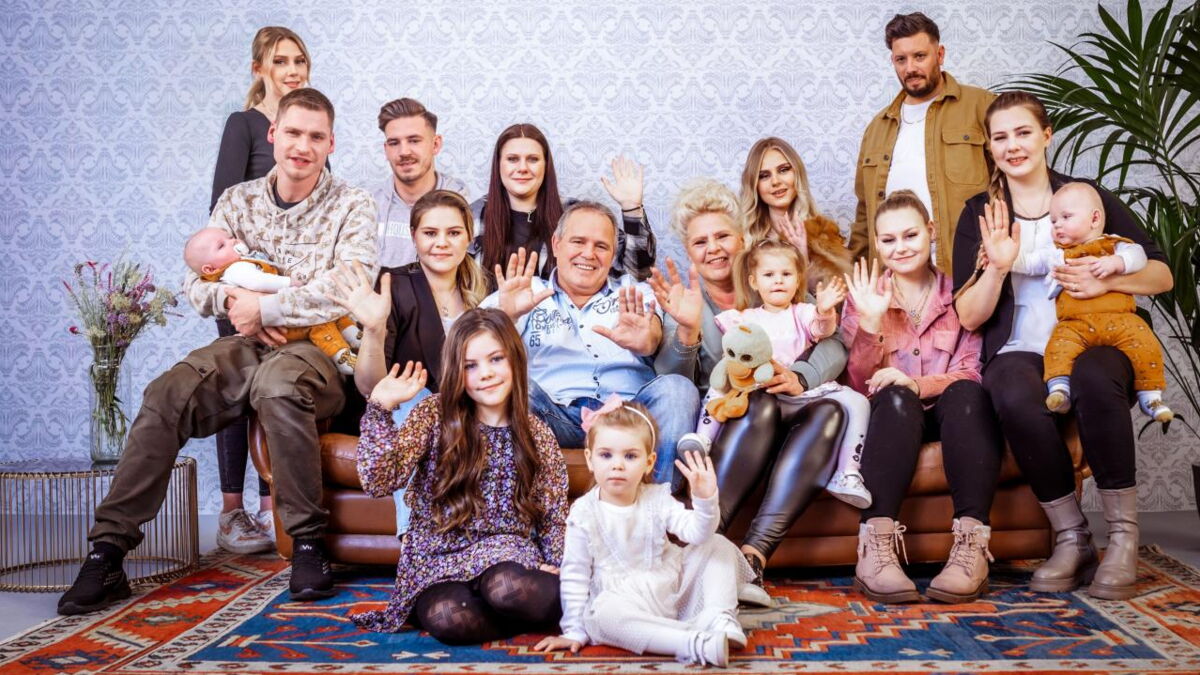 Sarafina Wollnys neue Familienfotos zeigen: So groß sind die Zwillinge ...