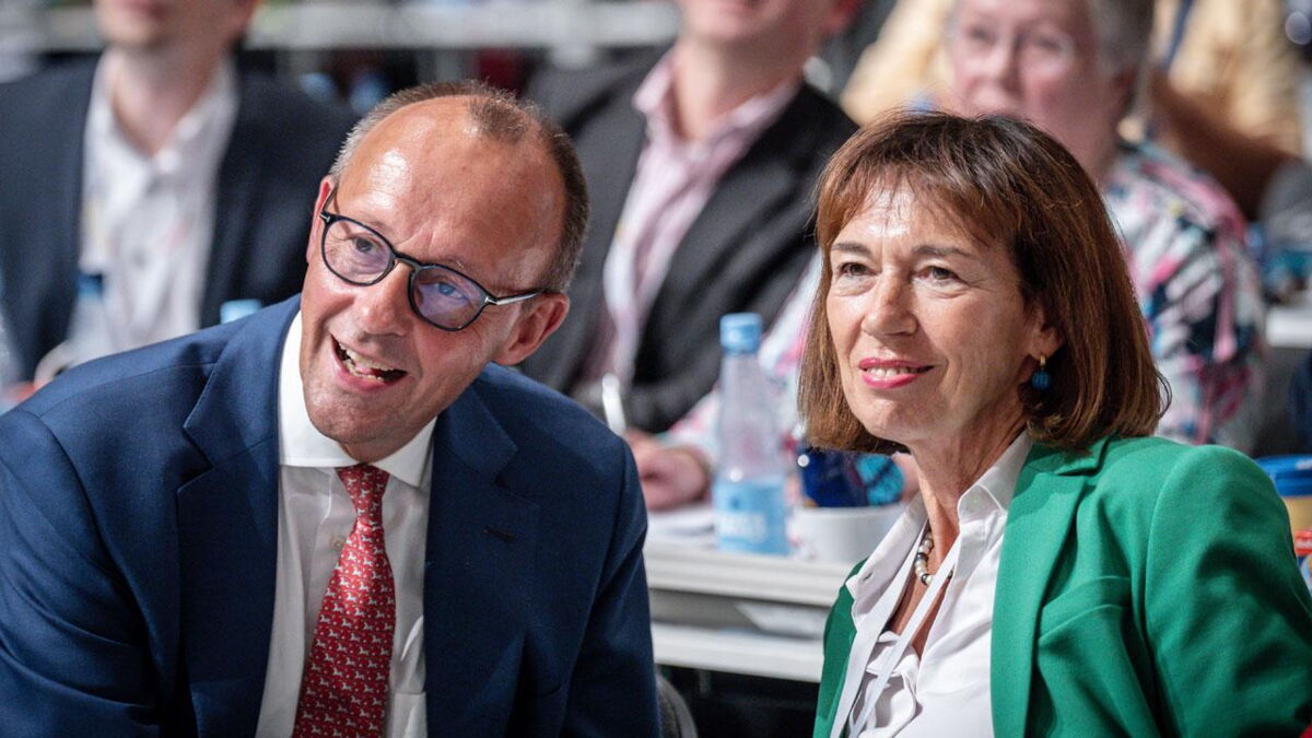 Das sind Friedrich Merz und seine Frau Charlotte von ihrer privaten Seite