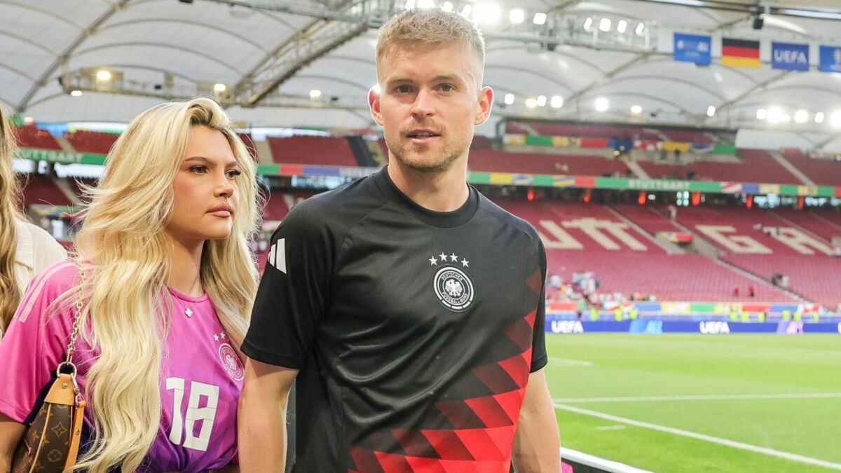 Maximilian Mittelstädt: Mit dieser Influencerin ist der Fußballer zusammen