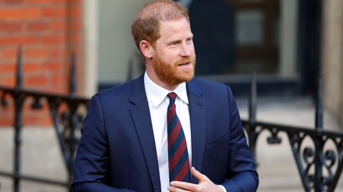 Prinz Harry beklagt Funkstille – Angeblicher Freund von Charles: "Er ...