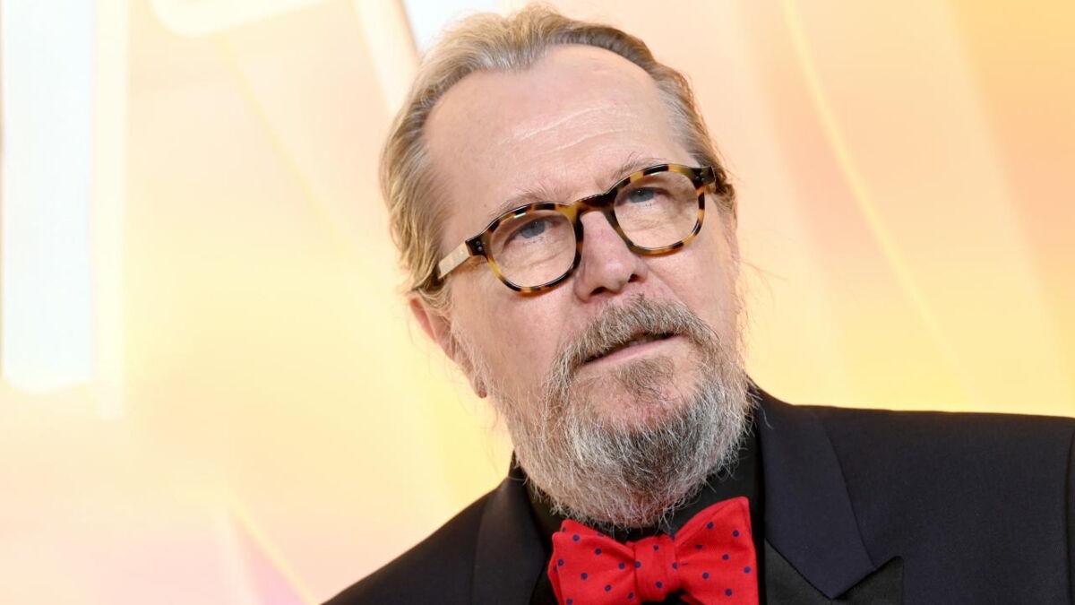 Gary Oldman von Prinz William zum Ritter geschlagen: "Ein einzigartiges ...