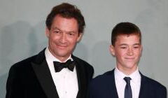 Darum hat "The Crown"-Macher Peter Morgan Serienende nach dem Tod der ...