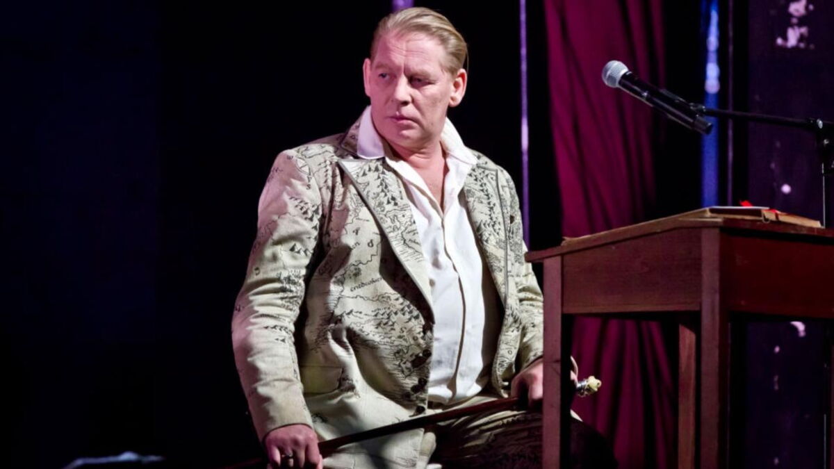 "Eckt halt manchmal an": Ben Becker spricht über seinen Charakter - und ...