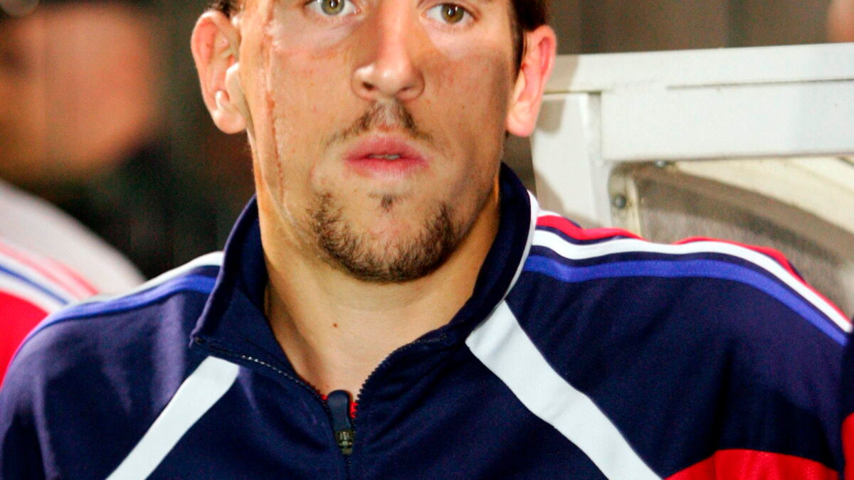 Photos : Equipe de France: Franck Ribéry, du chouchou au banni...