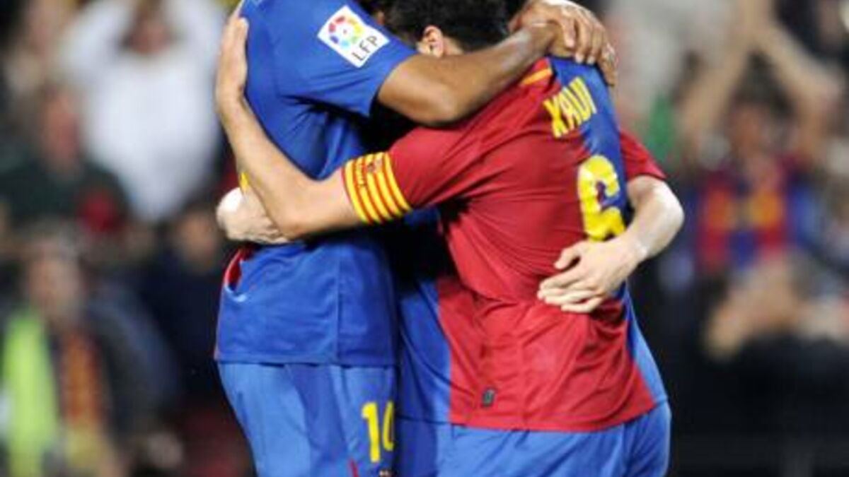 Xavi et Iniesta rendent hommage à Henry