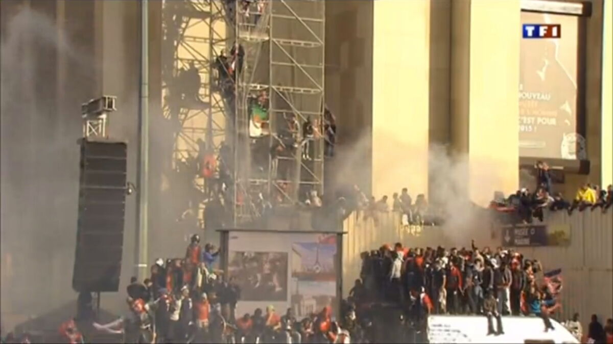 PSG Champion: Des incidents ont gâché la cérémonie du titre de champion ...