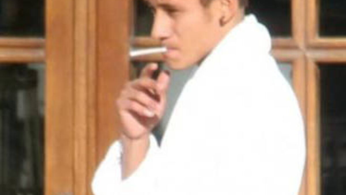 Photo : Neymar a-t-il fumé une cigarette
