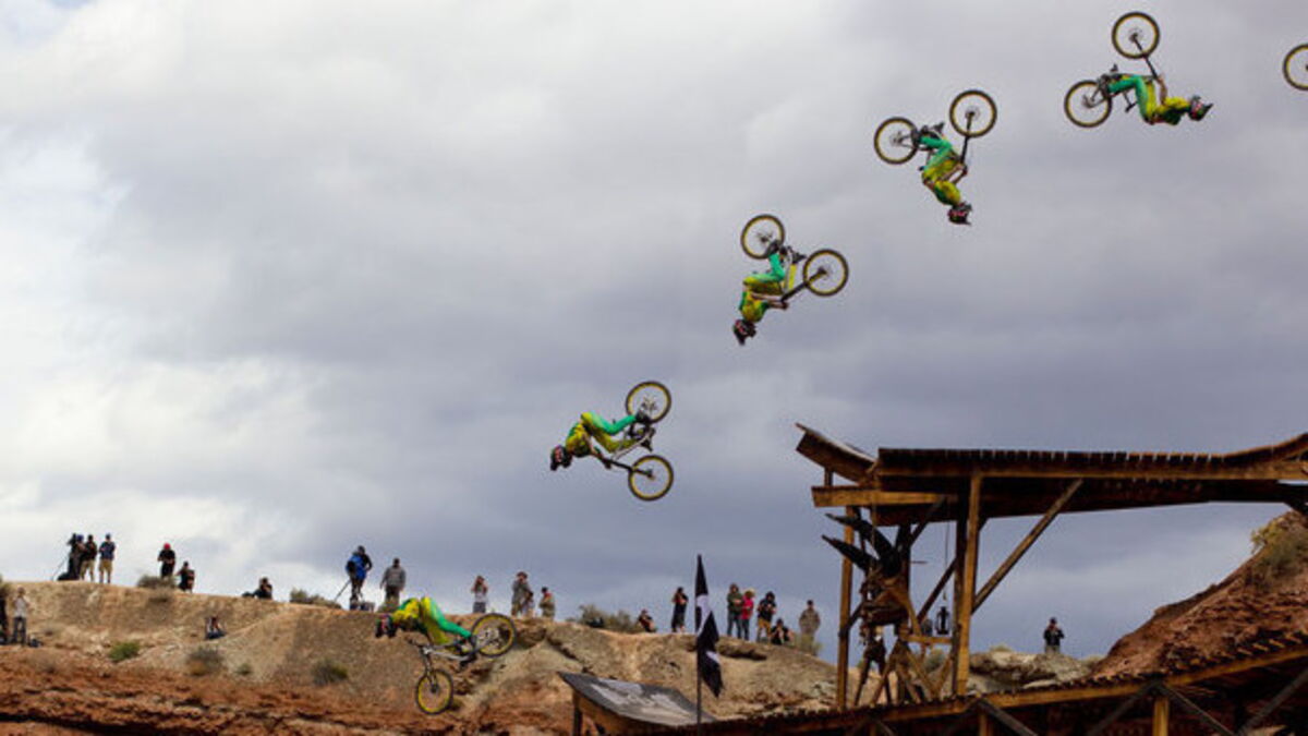 Red Bull Rampage : Le Backflip énorme de Cam Zink en Mountain Bike