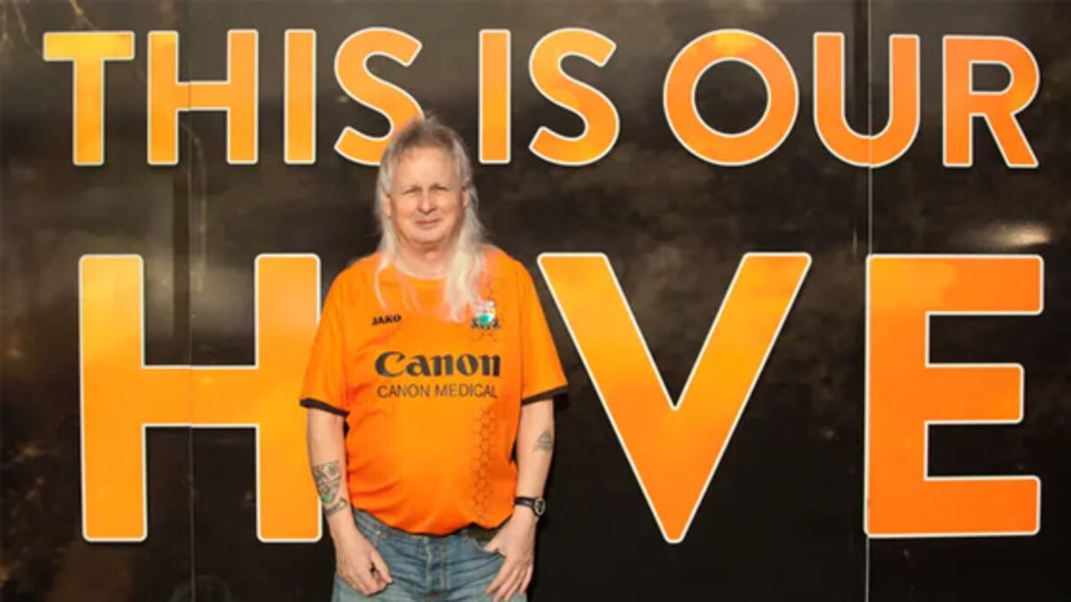 Steve Percy, le fan du Barnet FC qui a vu plus de 1300 matchs ...