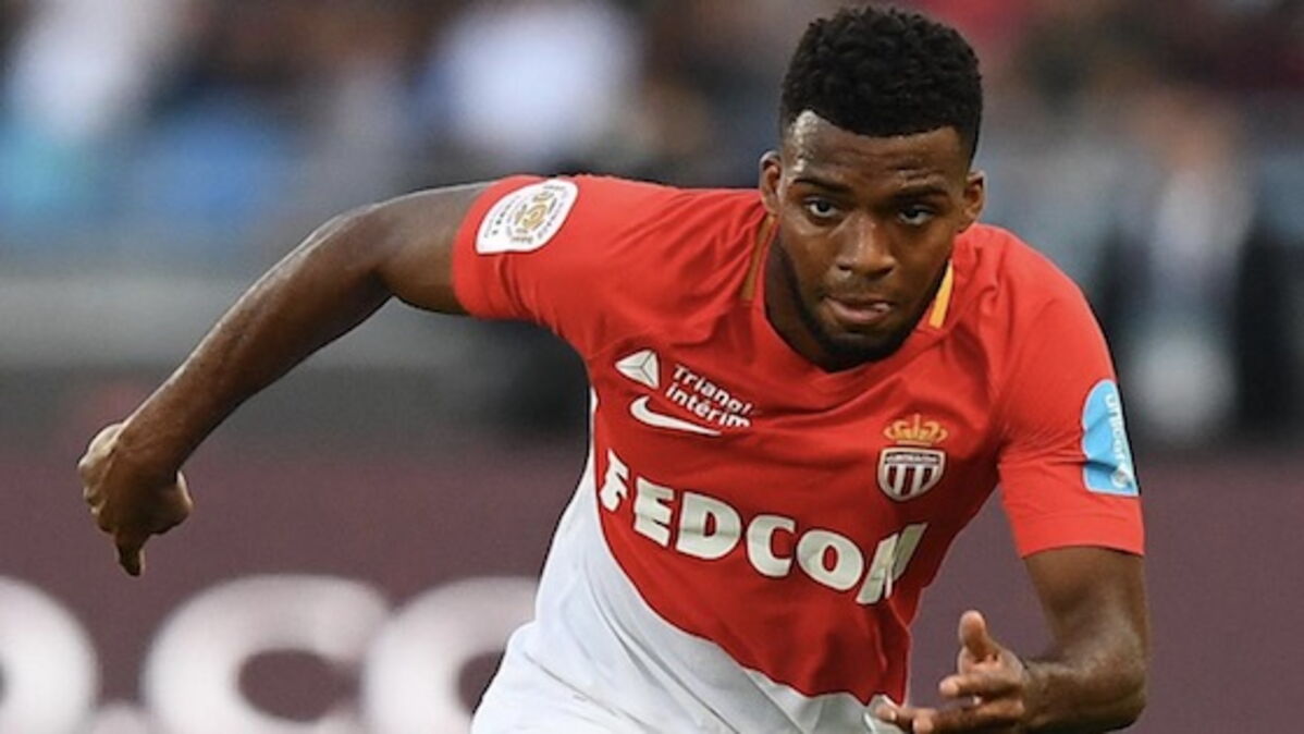 Mercato : Lyon bataille pour un défenseur, l'énorme montant du ...