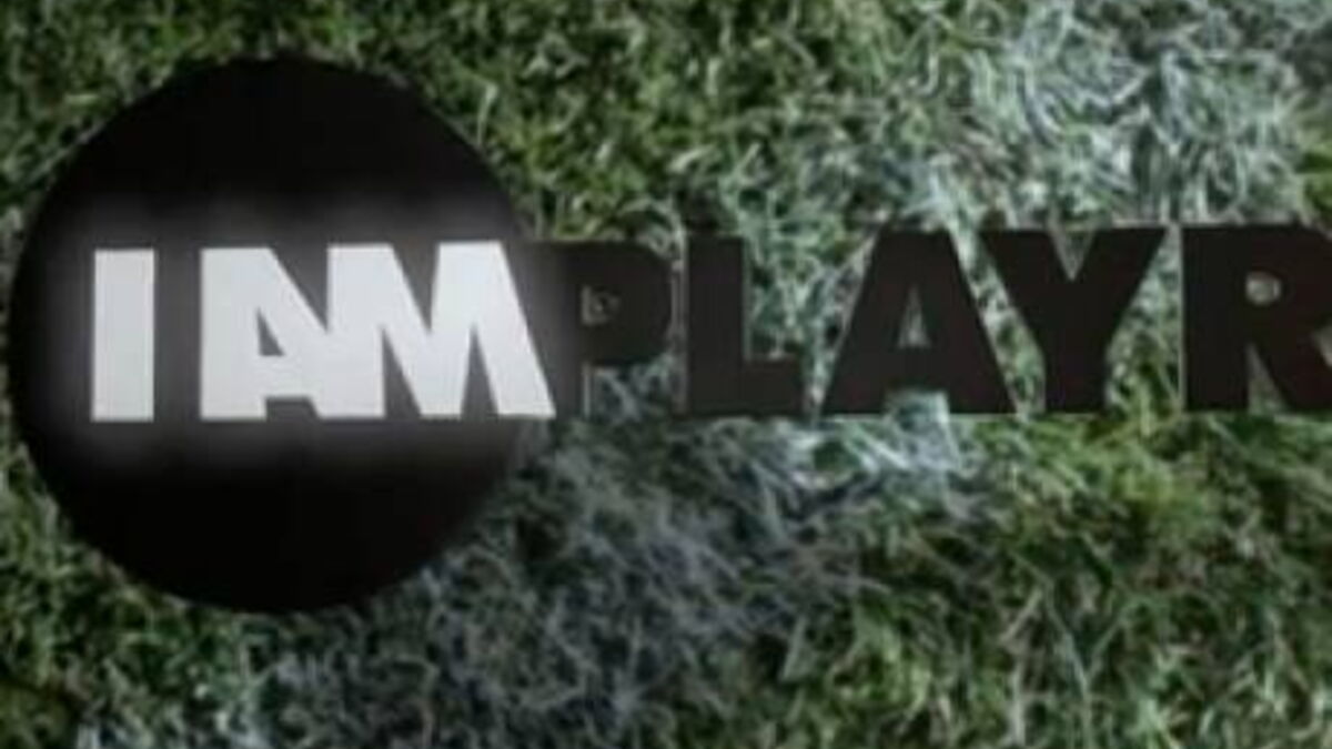 I Am Playr, le jeu qui va vous faire rentrer dans la peau d'un joueur pro