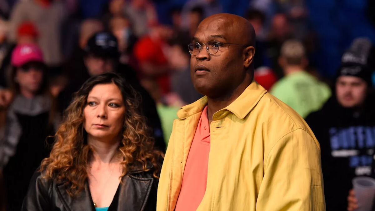 Une légende de l'UFC dévoile les salaires minimes qu'il touchait