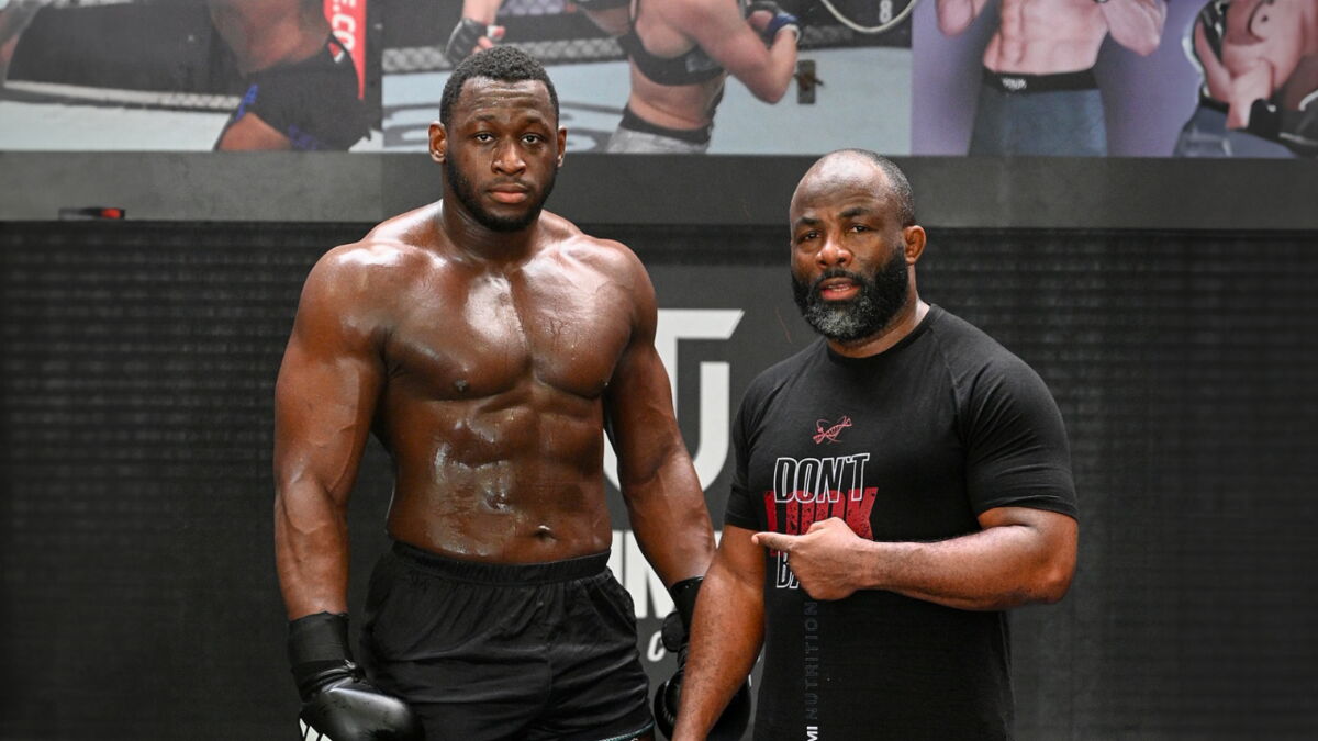 Qui est Dave Fotsing, le nouveau poids lourd de 22 ans, 125 kg, coaché par Fernand Lopez