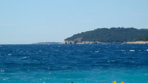 Pula : ses plages magnifiques en images