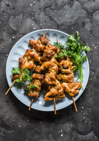 10 idées de brochettes au barbecue