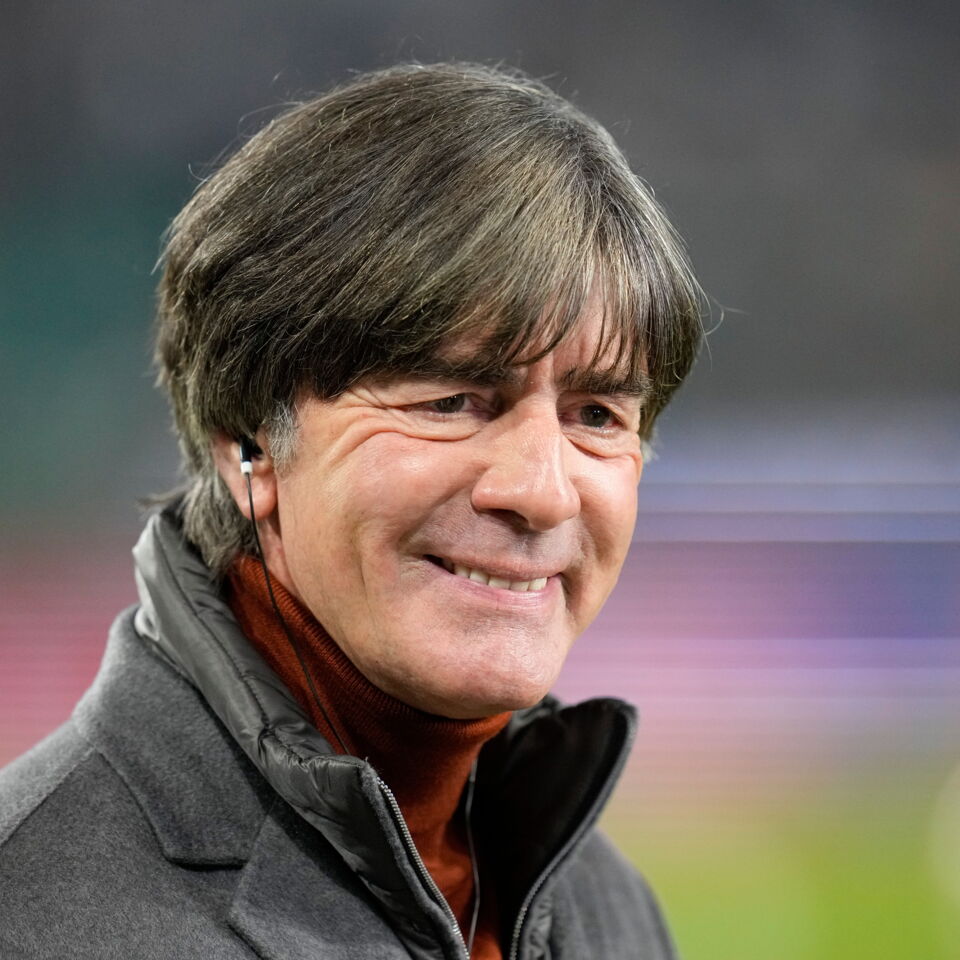 Jogi Löw: Sitzt er bald bei einem dieser europäischen Topklubs auf der ...