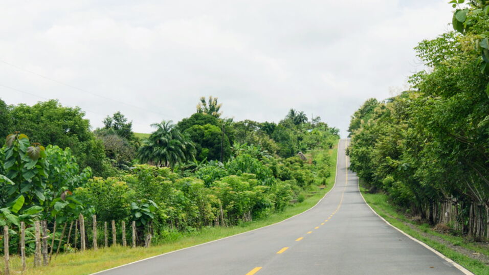 Plus de 30 000 km, 12 pays traversés, l'autoroute la plus longue du ...