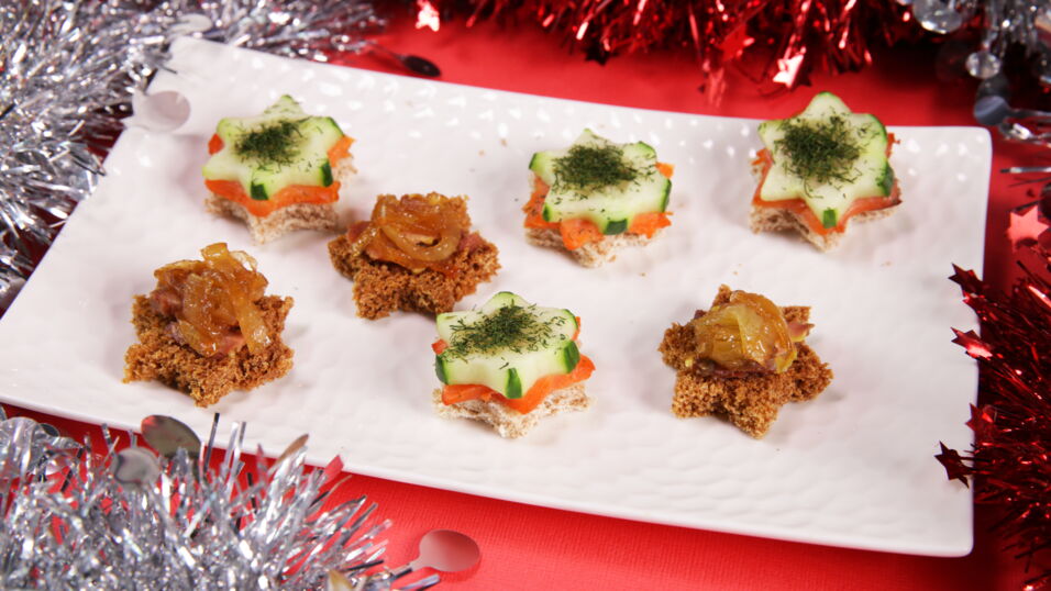 Voici des idées recettes faciles de toasts de Noël en forme d'étoile