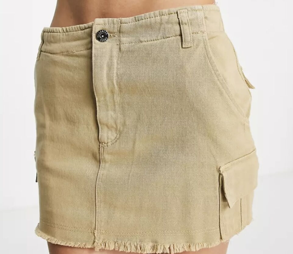 Tendance mode : le grand retour de la jupe cargo adoptée par Bella Hadid