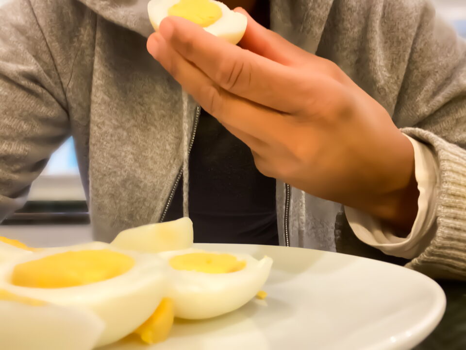 Workplace etiquette: Heating fish in the microwave and other don’ts no ...