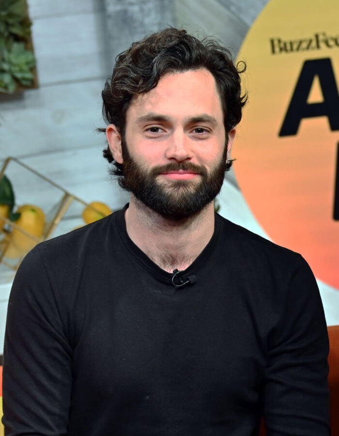 You season 4: Penn Badgley has a new role in the show and it may ...