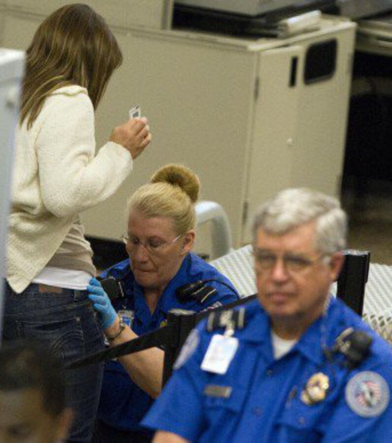 The 20 Most Embarrassing Situations That Have Ever Taken Place While ...