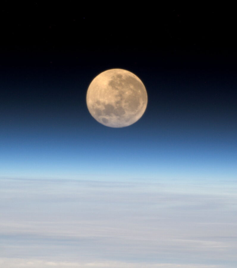 This Astronaut's Incredible Photographs Show What Our World Really ...