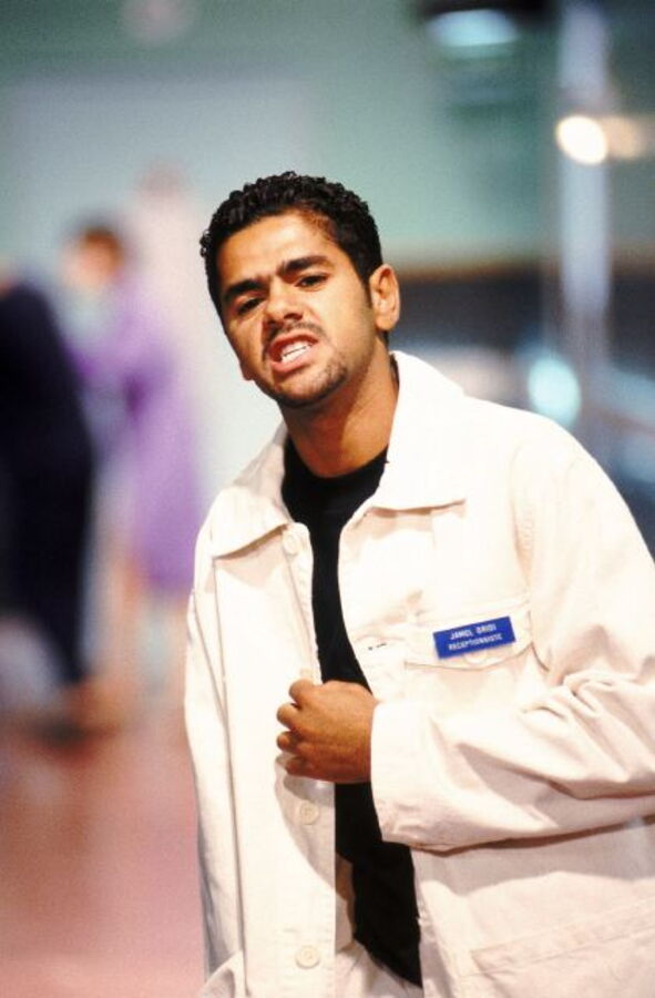 Photos : H : que sont devenus les acteurs de la série culte ? (PHOTOS)