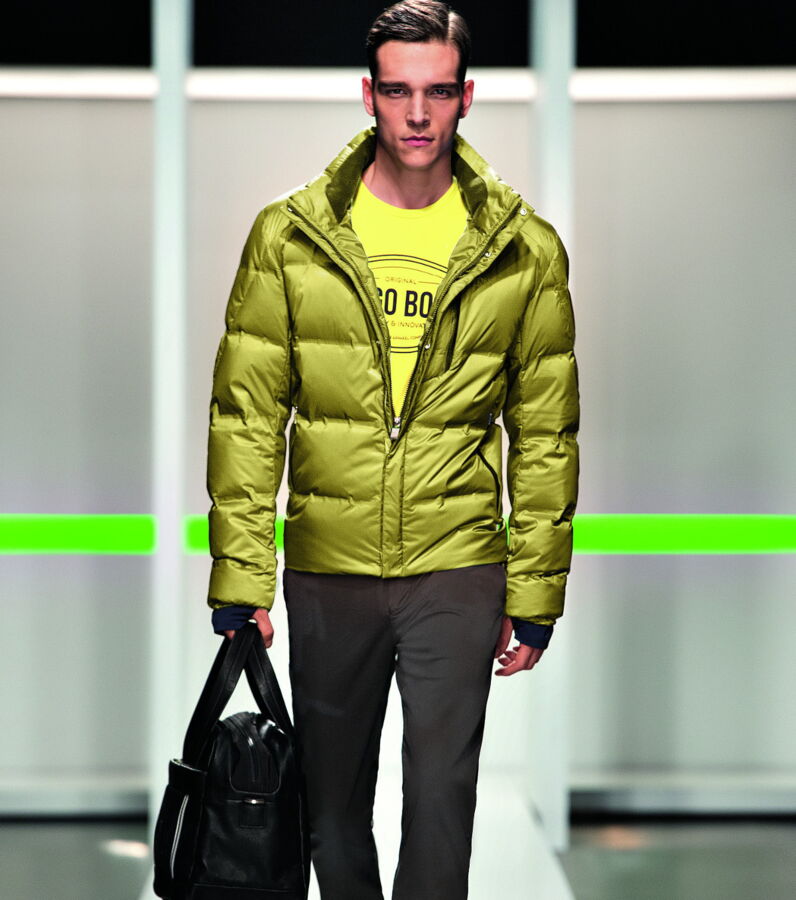 Photos : Hugo Boss dévoile ses nouveaux codes couleurs avec la ...