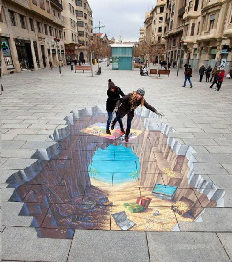 Photos : Illusion d'optique : Cette artiste réalise des oeuvres street ...