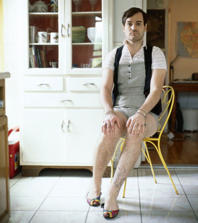 Photos : Ces hommes sont habillés avec les vêtements de leur femme