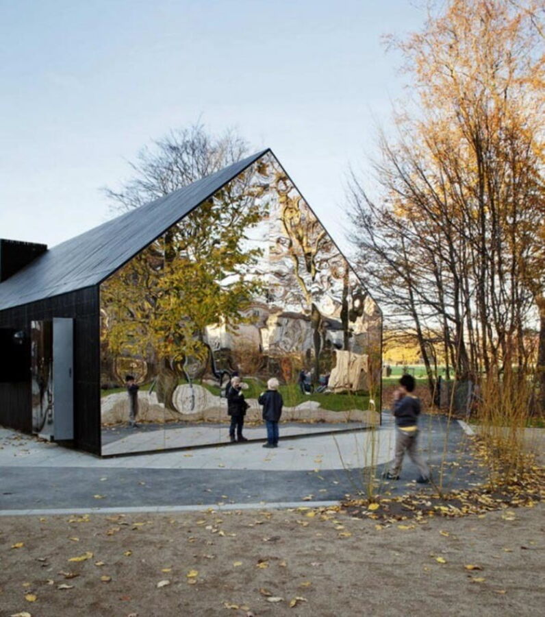 Photos : Découvrez la maison-miroir!