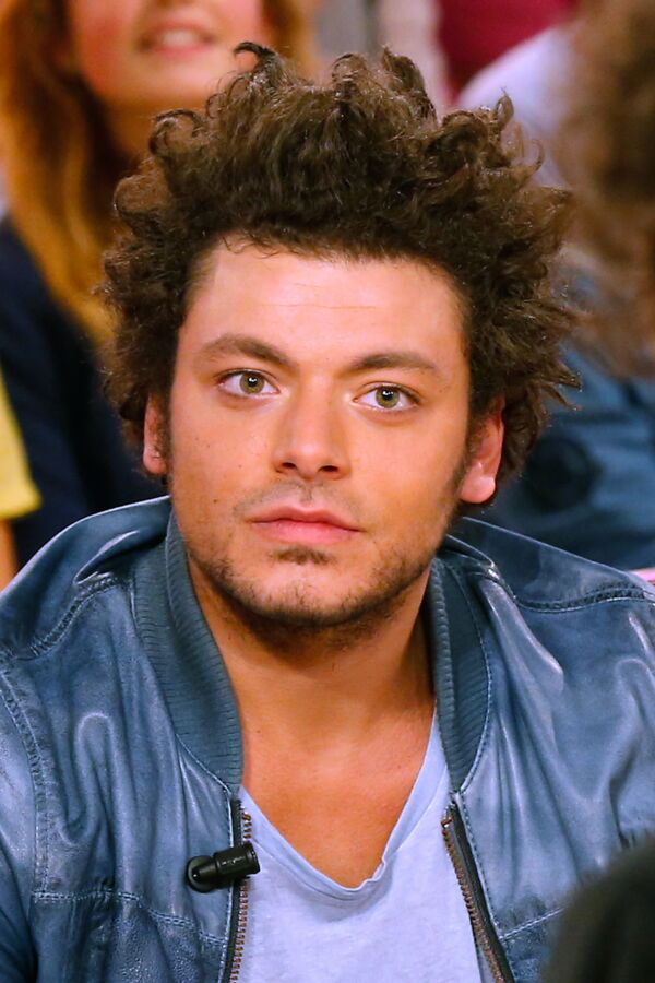 Photos : Kev Adams : son incroyable évolution physique depuis le début ...